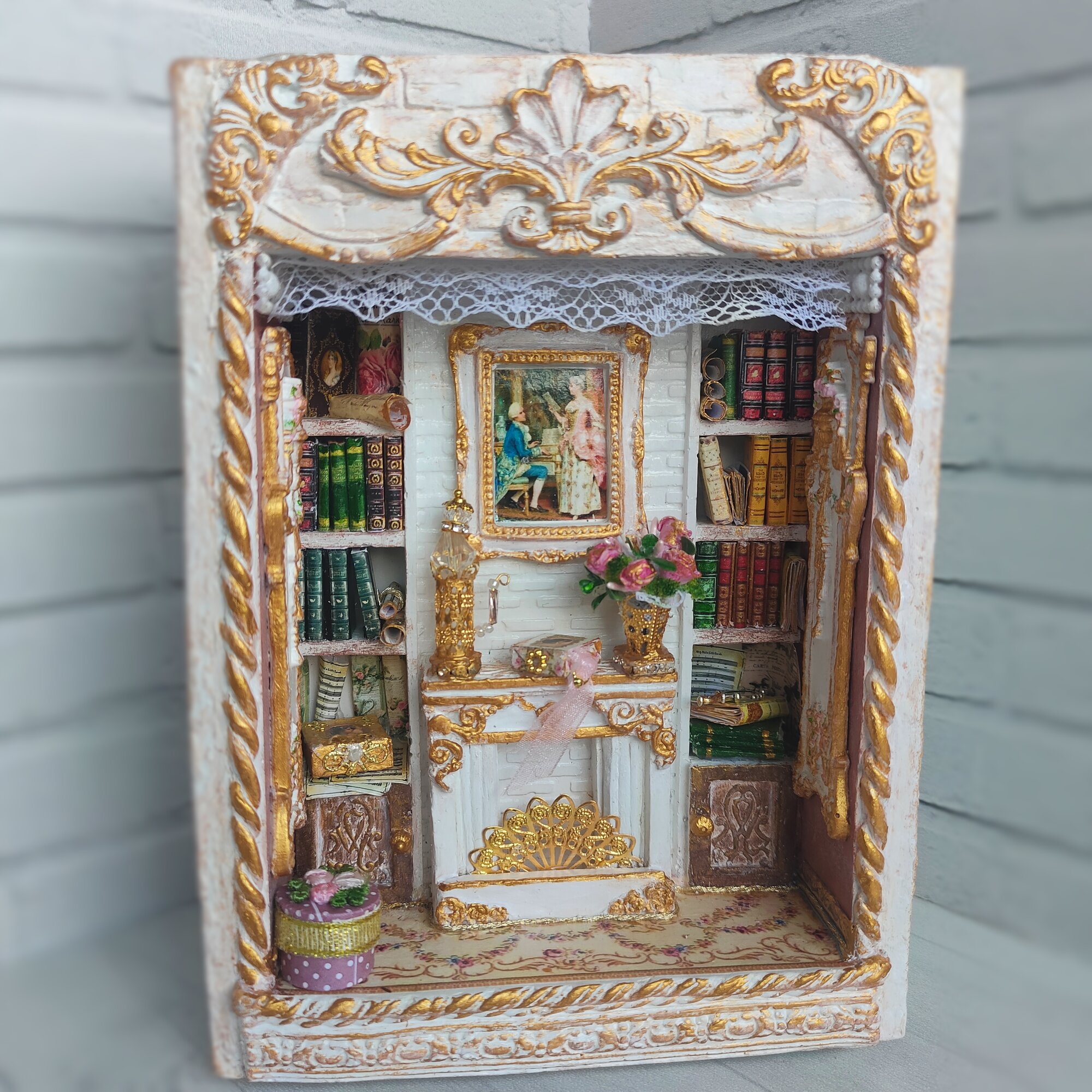 Ограничитель для книг/ Старинная библиотека/ Book nook