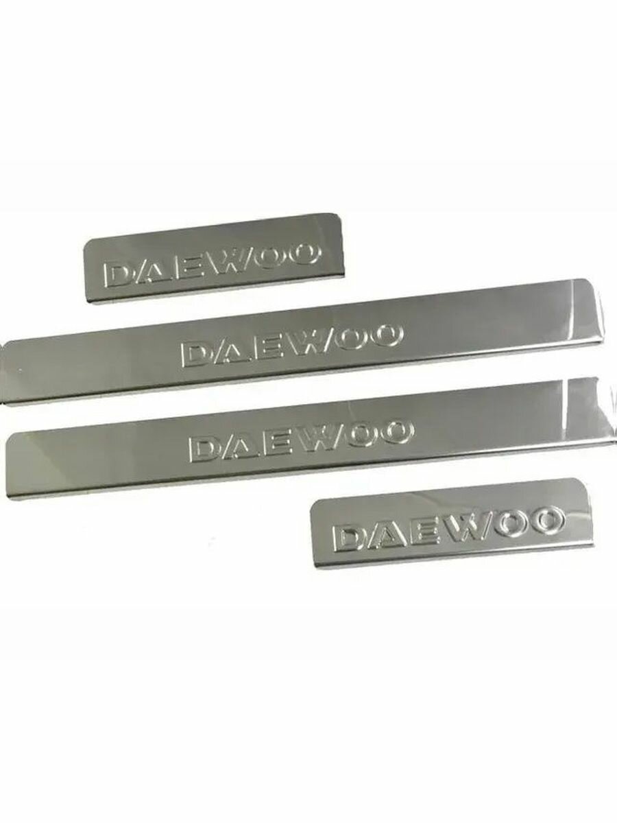 Накладки порогов "ладья" хром Daewoo Nexia