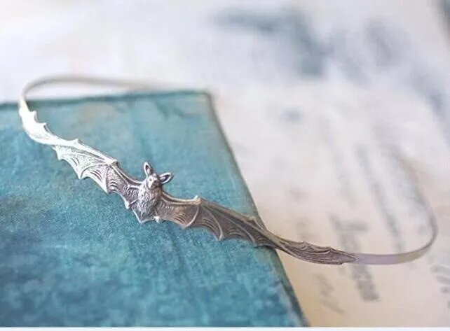 Металлическая корона-диадема George Black