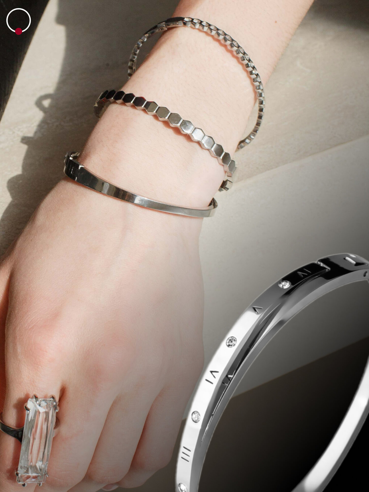 Жесткий браслет, кристалл