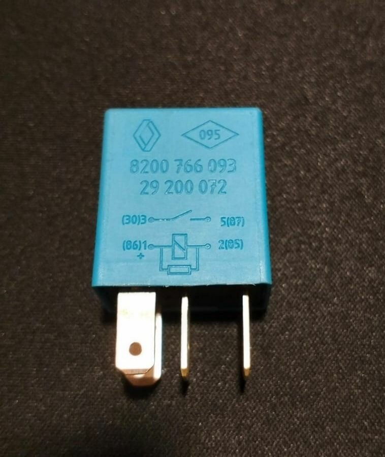8200766093 Реле голубое 20А 12V (4 контакта) 8200766093 Renault Logan Sandero реле Duster Lada Largus