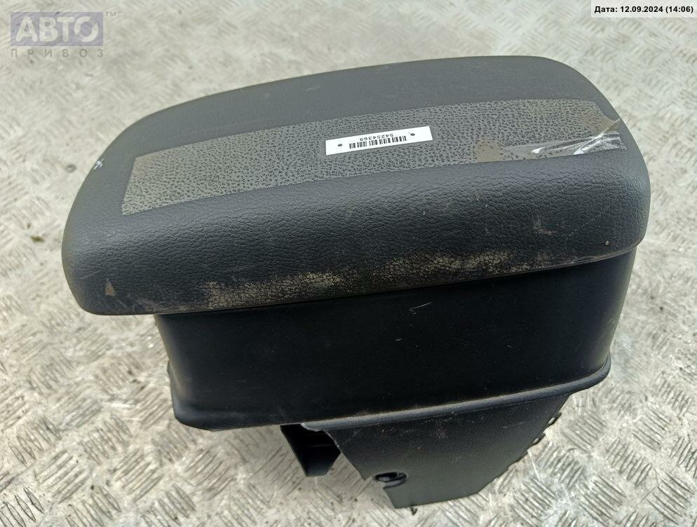 Подлокотник Mazda 6 (2002-2007) GG/GY