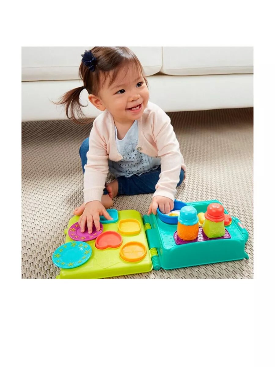 Детская кухня Playskool "Hasbro", пластик, в чемодане, для девочек — фото 1