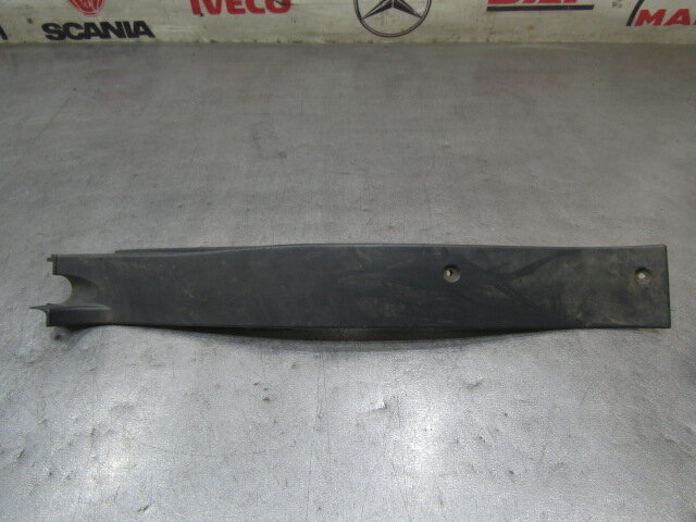 Накладка порога правая задняя MAN TGS, TGM, TGL, TGA