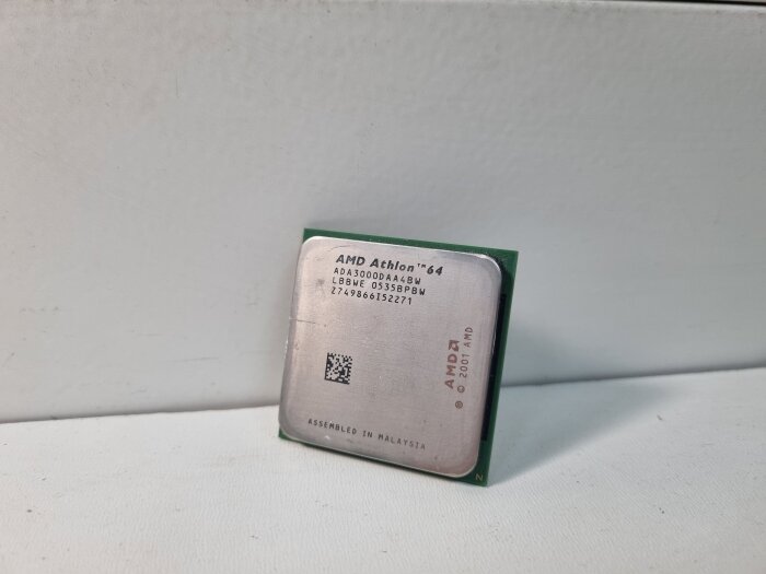 CPU 939 Athlon64 ADA3000DAA4BW