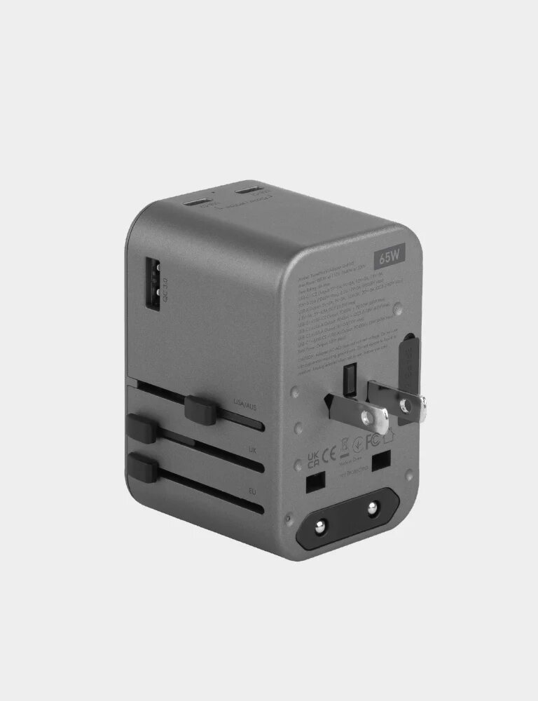 Зарядное устройство Energea TravelWorld adapter GaN 65, с технологией GaN Smart, 3 варианта вилки, PD65W, серый