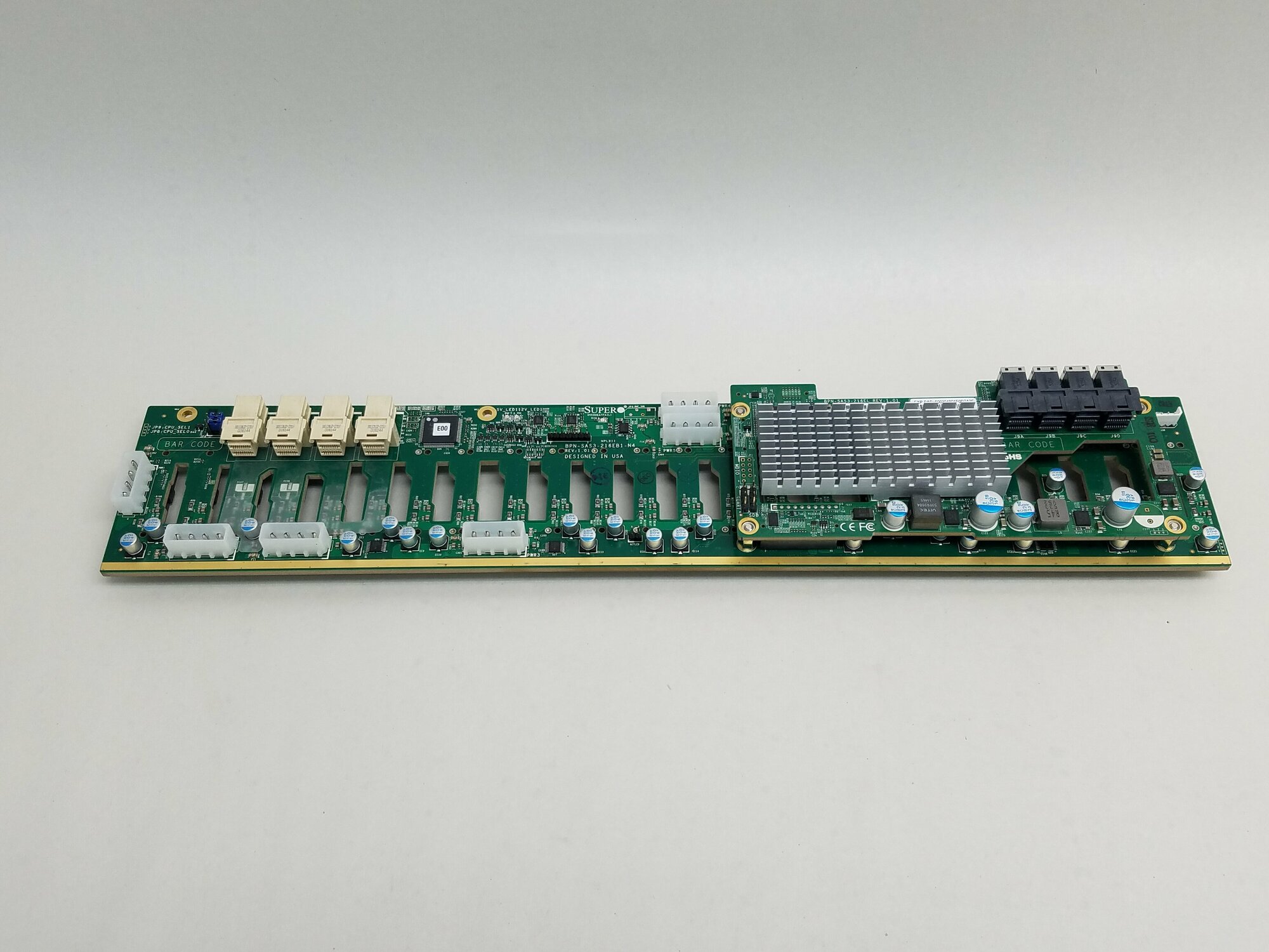 Плата объединительная Supermicro BPN-SAS3-216EL1-N4 - Backplane Single Expander chip SAS3 (12Gb/s) for case SC216, SC417