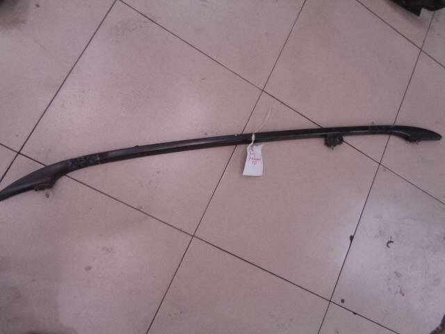 Рейлинг правый от BMW X3 E83 2003-2010
