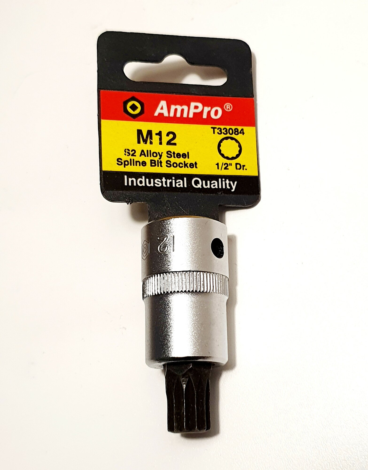 Головка с 12-гранной вставкой короткая 1/2" AmPro (T33084) 12мм, CrV, длина 55мм
