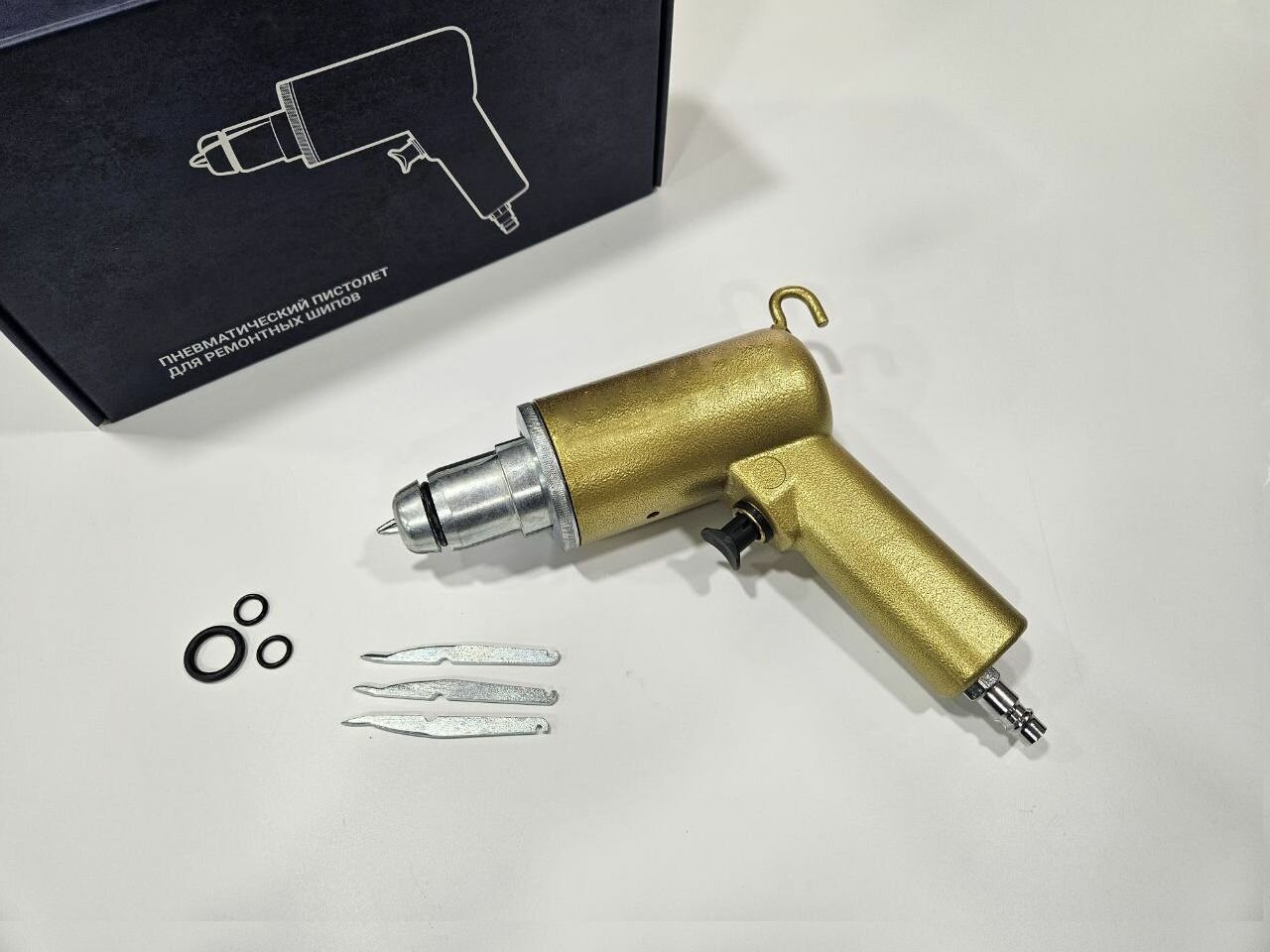 Пистолет шиповальный для ремонтных шипов