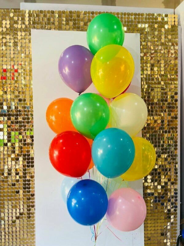 Разноцветный фонтан из гелиевых шаров 15шт