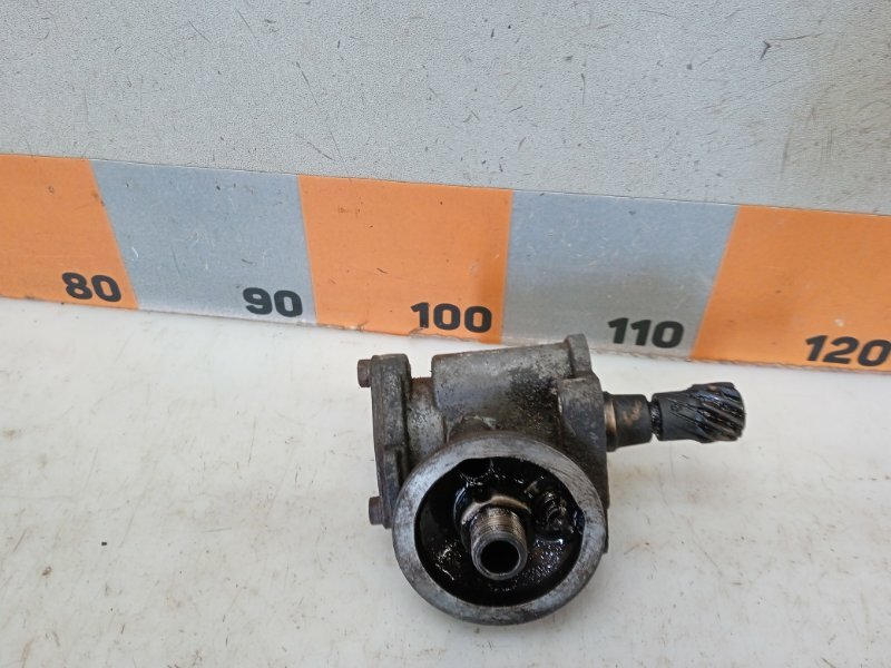 Б/У 1.3 HCS EFI, Форд Фиеста 4 Насос масляный Ford Fiesta 1999 4, JA 298975 FORD арт. 77BM6K708BA