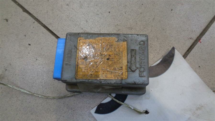Блок управления AIR BAG от Mazda 626 GE 1991-1997
