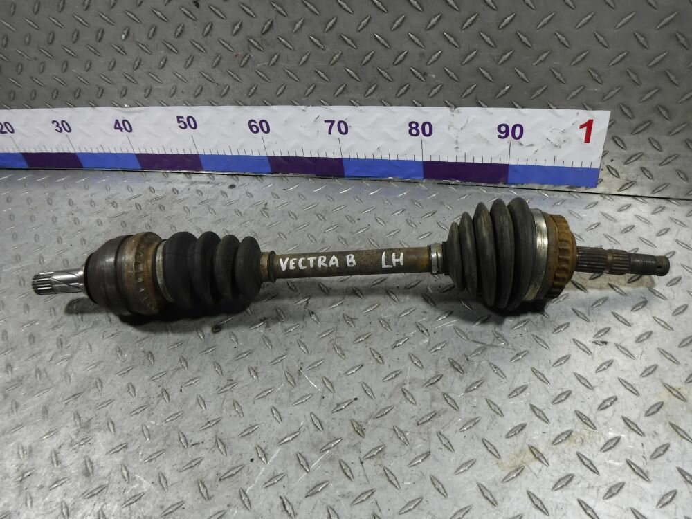 Полуось передняя левая Opel Vectra B