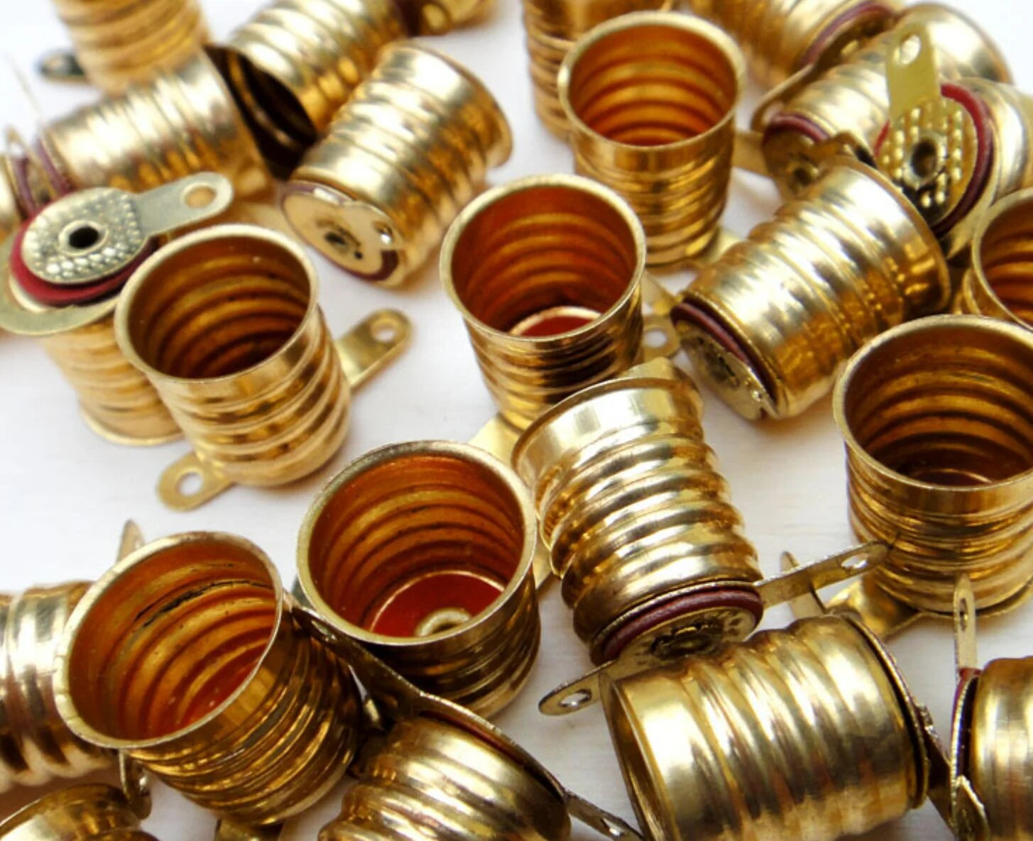 Патрон для лампочки латунный Brass holder(2pcs)