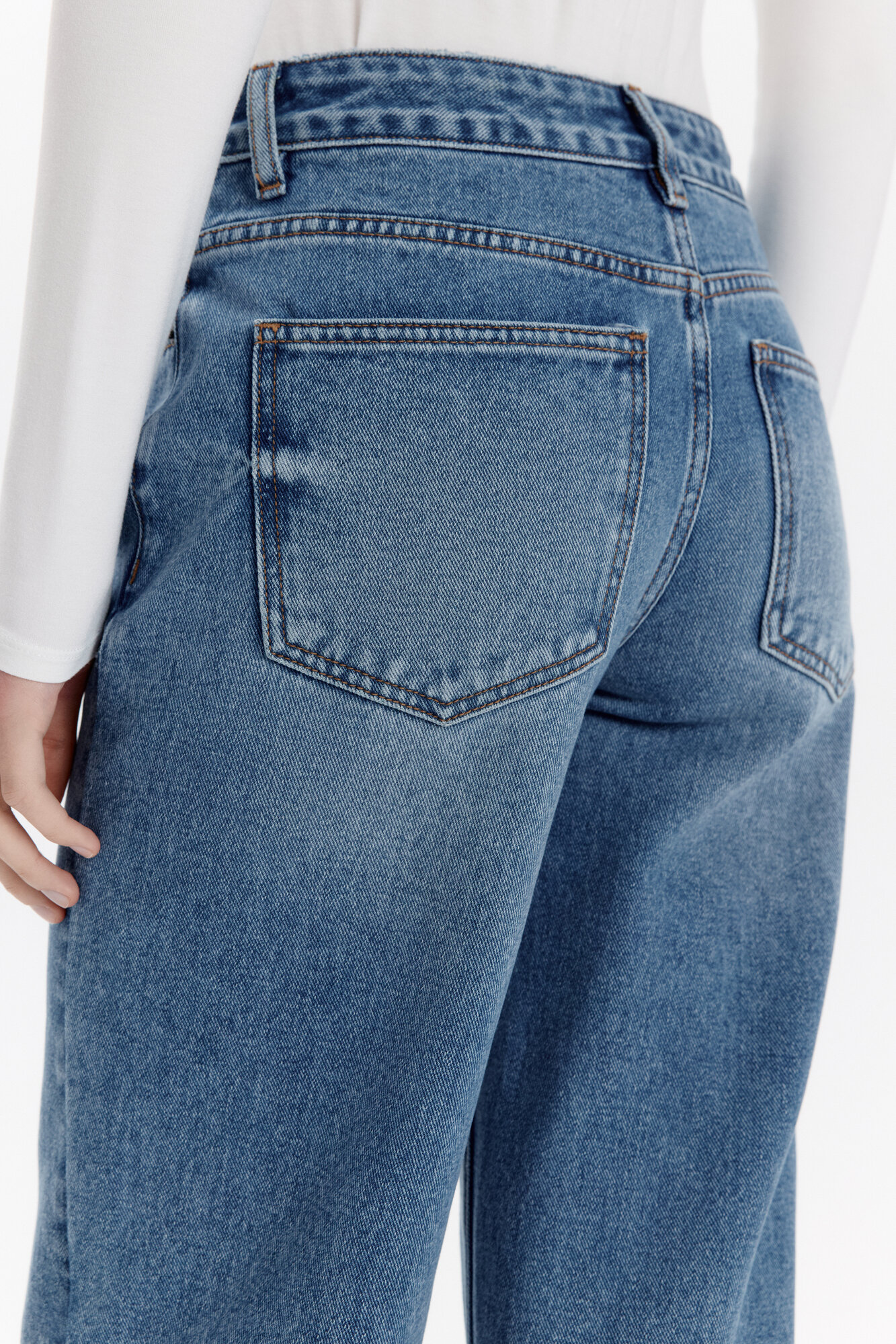 Джинсы классические 