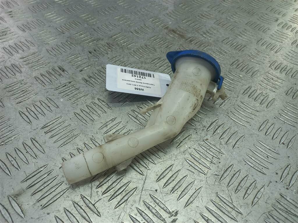 Горловина бачка омывателя Б/У для FORD Focus III (2011—2015) 1890816