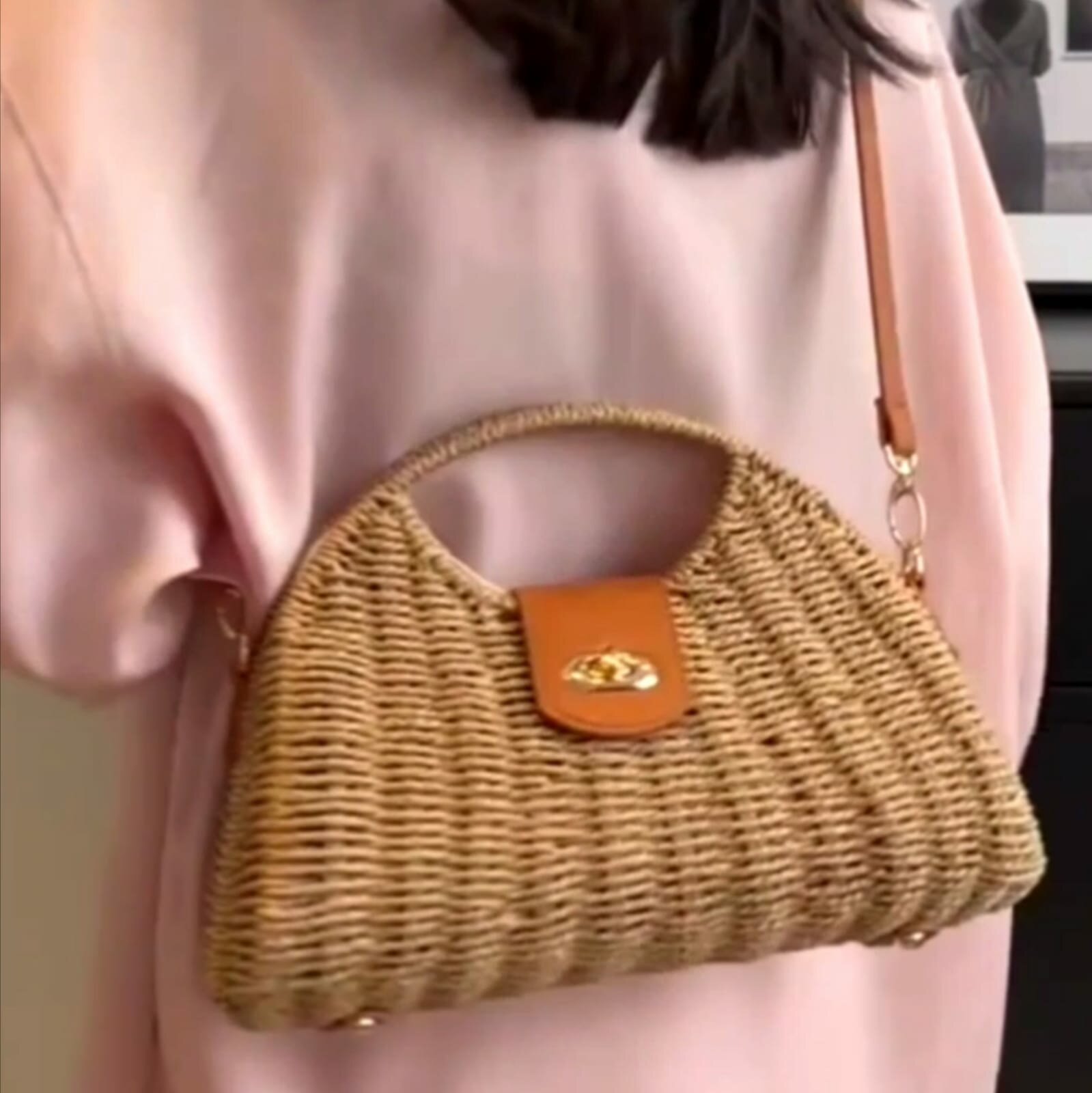 Сумка кросс-боди  женская через плечо, на плечо, плетеная летняя маленькая сумочка клатч