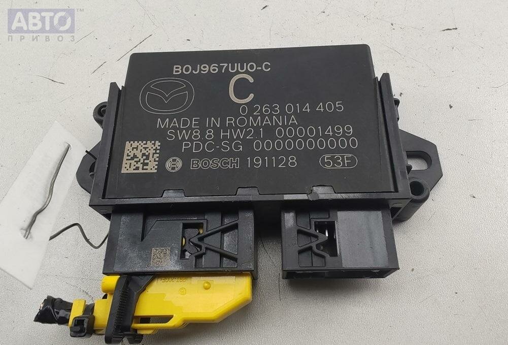 Блок управления парктроником Mazda 3 (2018- ) BP