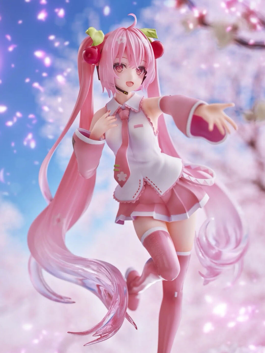 Фигурка FEIPENGF Sakura Hatsune Miku, пластик, 21 см, коллекционная