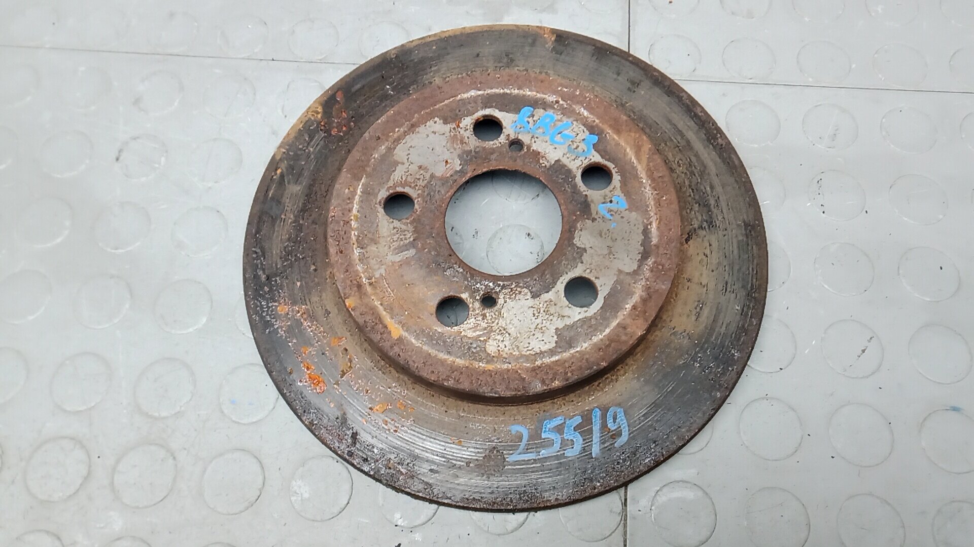 Диск тормозной задний TOYOTA PRIUS XW30, Номер 4243112310
