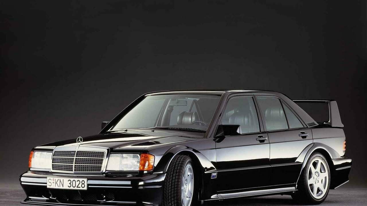 Картина на холсте 110x60 LinxOne "Авто, машины, мото, транспорт" интерьерная для дома / на стену / на кухню / с подрамником