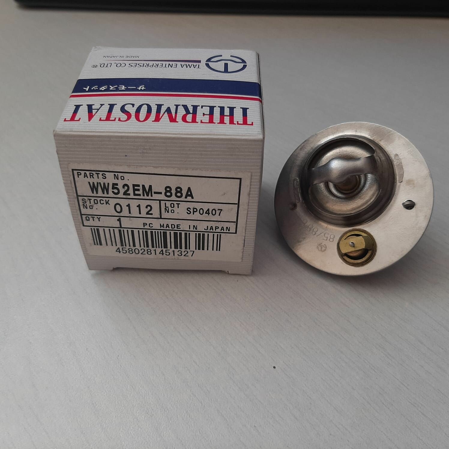 Термостат Tama WW52EM-88A 88C градусов Mazda AZ-3 (EC5SA); MPV (LV5W); Capella (GD8A, GD8B, GD8P, GDEA, GDEB, GDFP, GVER); Familia (BG8R, BG8Z); Persona (MA8P, MAEP F8, FE, G5, B5 OEM 8AK1-15-171
