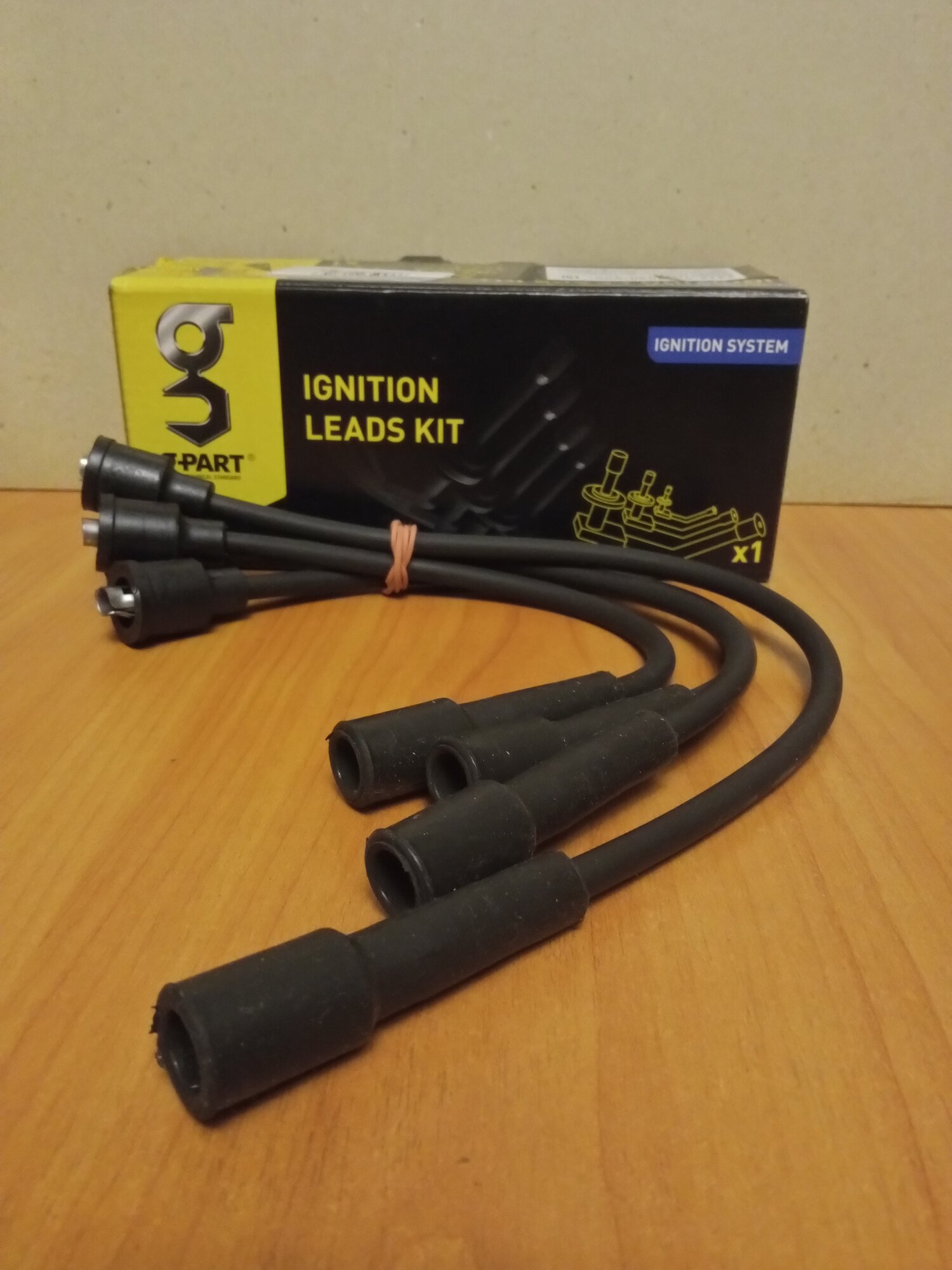 Высоковольтные провода для автомобилей ГАЗ, Газель, Соболь, Баргузин с инжекторными двигателями УМЗ 4216 евро 3, силиконовые с наконечниками. Комплект G-Part