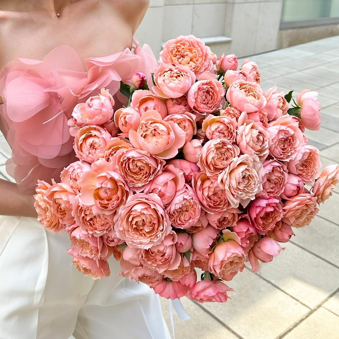 Пионовидные розы Джульетта - 15 шт