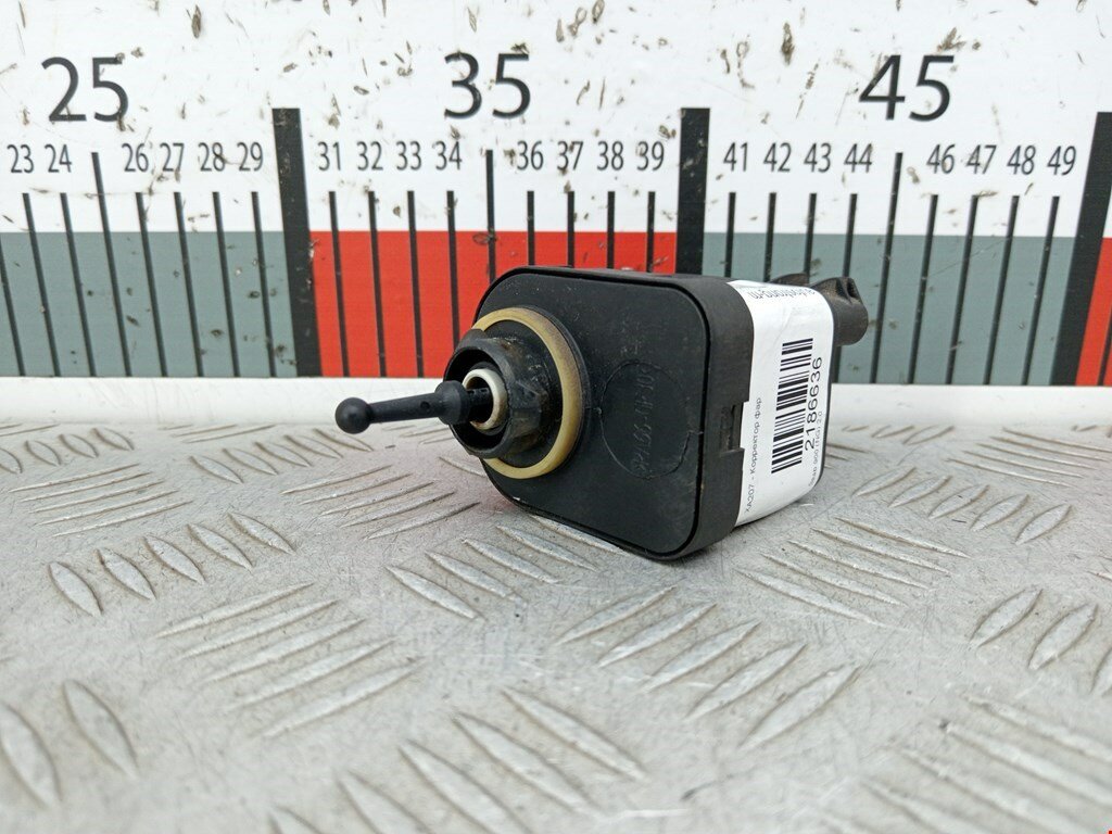 Корректор фар Saab 900 (NG) арт. 2186636