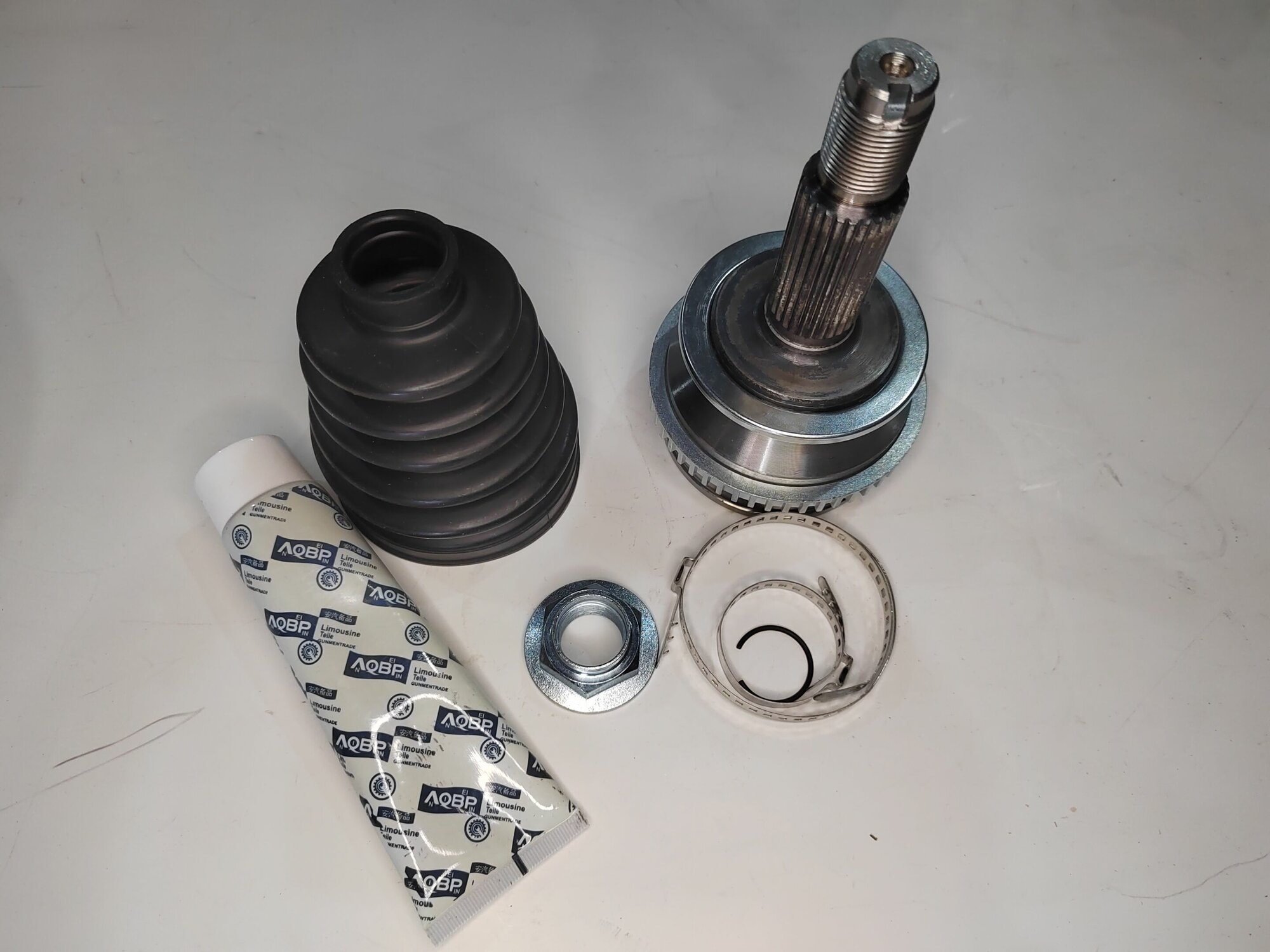 Шрус наружный JAC J7 [1.5 16V 6MT лифтбэк Turbo] 2200300U7300F011