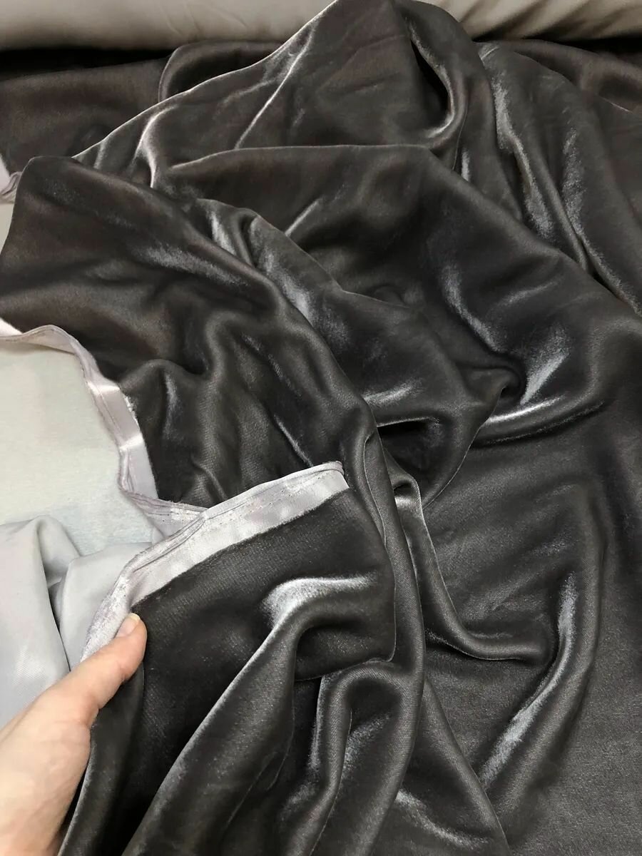 Ткань Бархат вискозный серого цвета, 0,60 метра, Италия, плательно-костюмный
