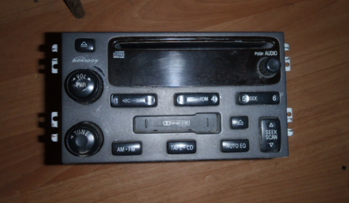 Магнитола Santa Fe (SM)/ Santa Fe Classic Hyundai 9617026300SF