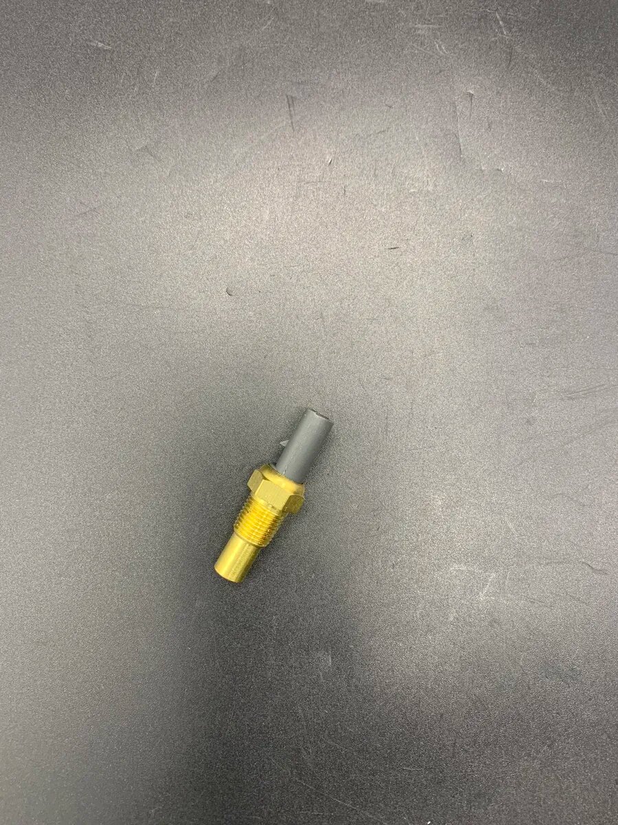 Датчик температуры охлаждающей жидкости Новое Cargoparts