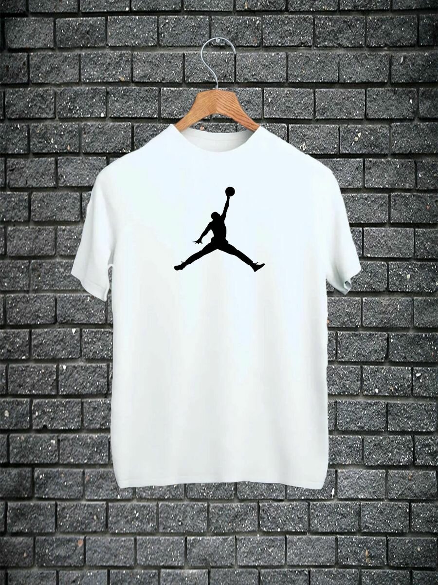 Футболка спортивная