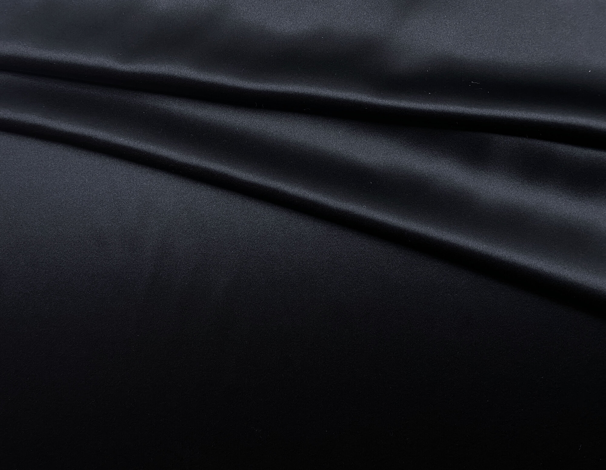 Ткань Шёлк чёрного цвета 46793