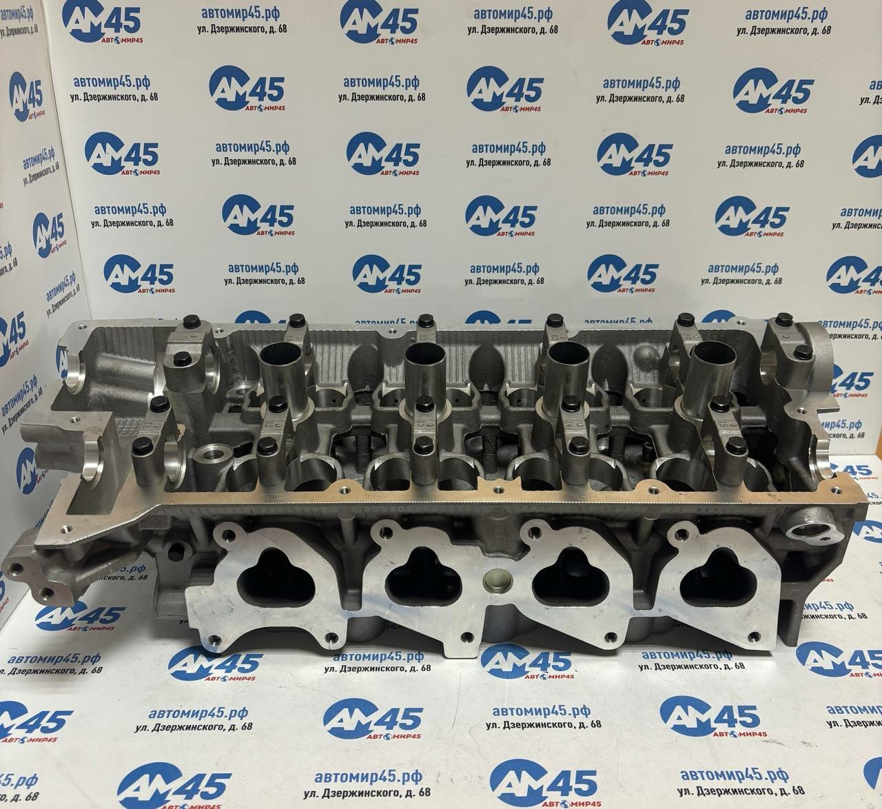 Головка блока цилиндров Hyundai/KIA G4GB/G4GC 1.8i 16V/2.0i 16V (22100-23740) Autowelt