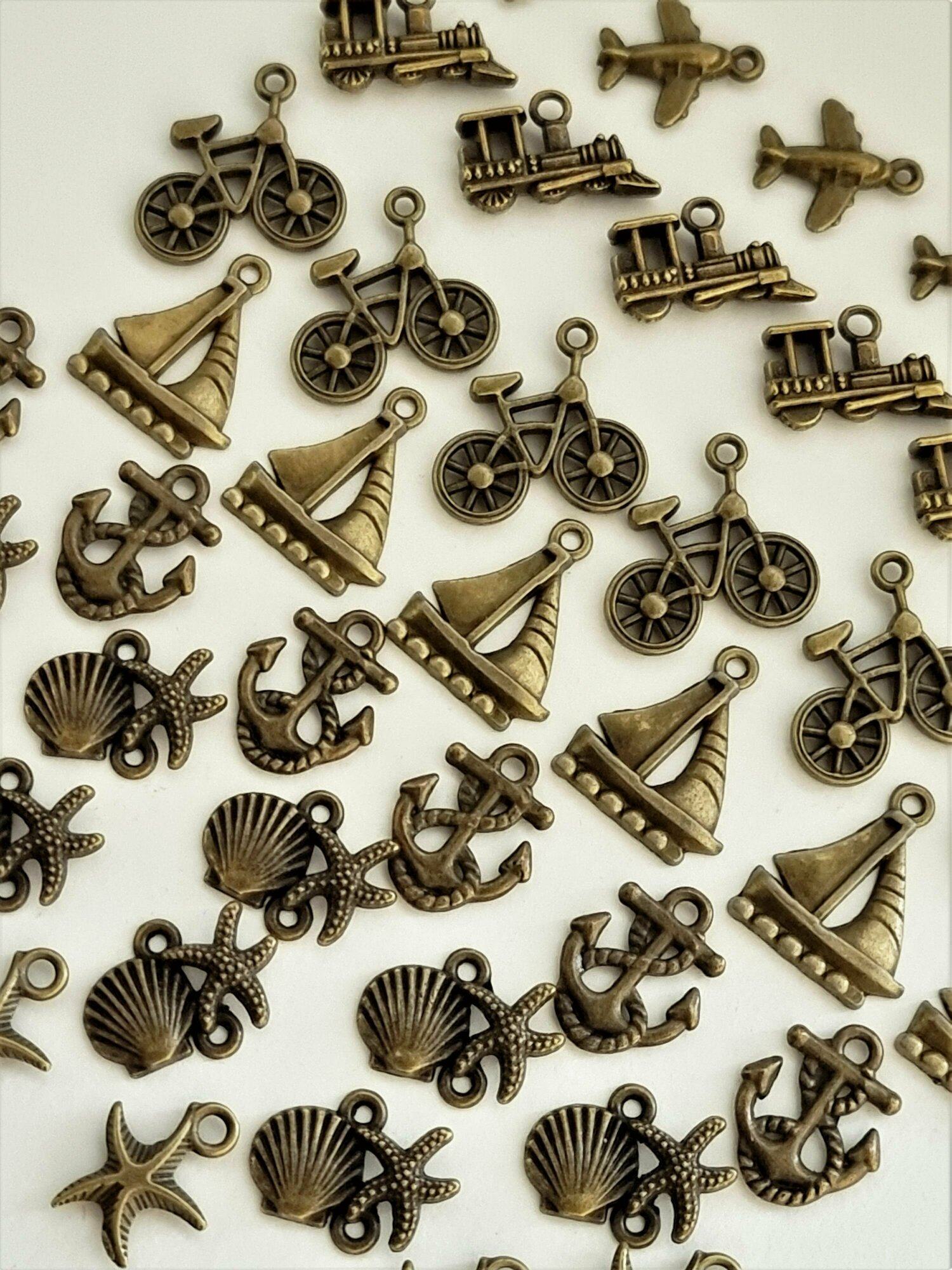 Металлические подвески. Транспорт и море. Бронза.44шт.