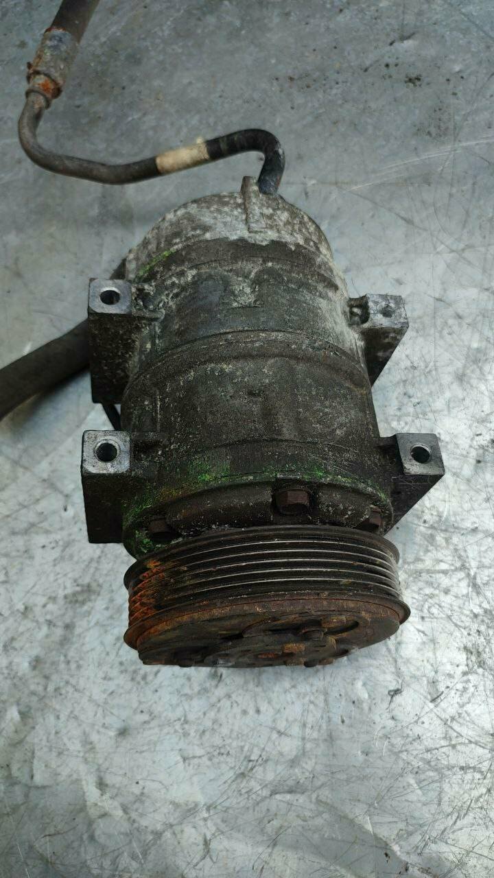 Компрессор кондиционера Volvo S60 (2000 - 2004) 8708581