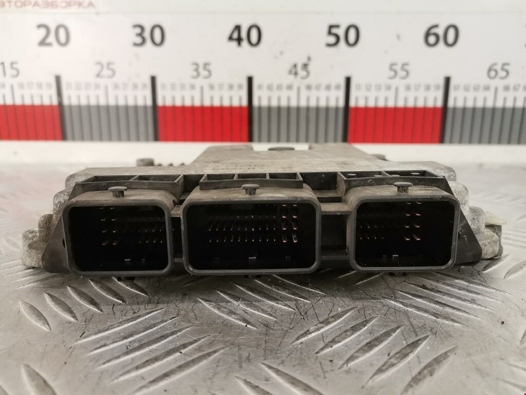 Блок управления двигателем Ford C-MAX 1 1310905 арт. 1449789