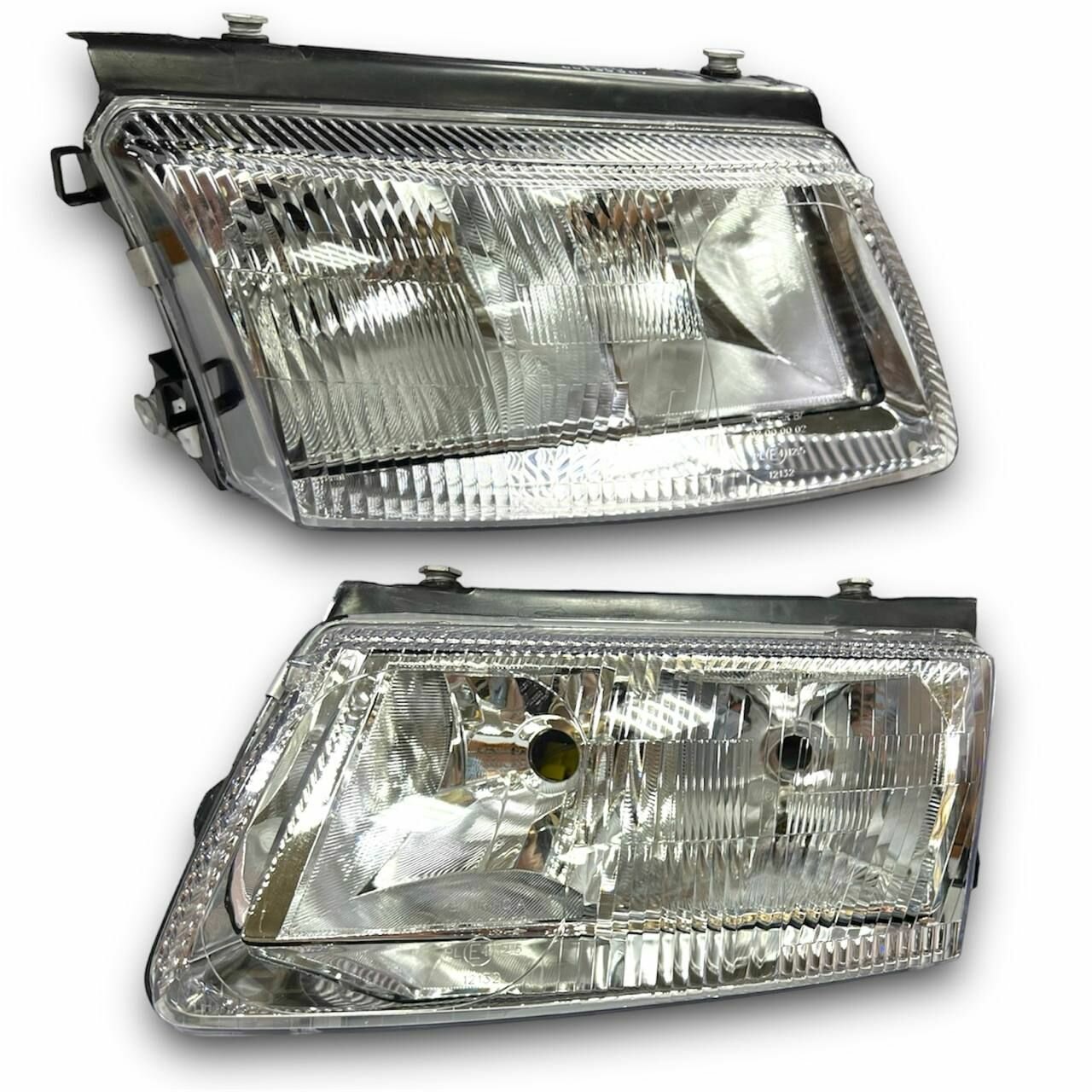 Фара передняя правая + левая ( Комплект ) под электрокорректор Галоген Volkswagen Passat B5 с 1996-2000 ( Фольксваген Пассат Б5 )