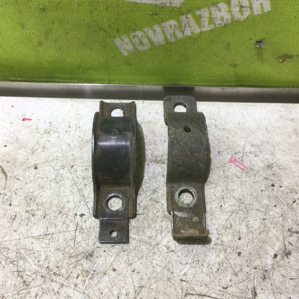 Крепеж рулевой рейки Volvo S40 95-98