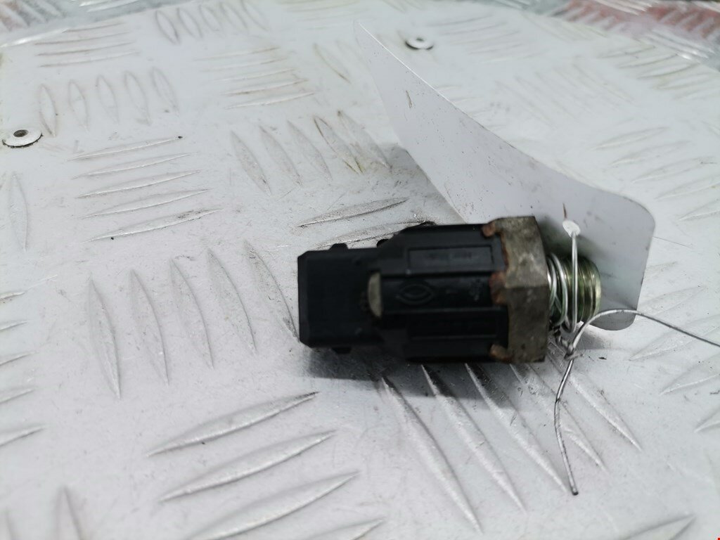 Датчик детонации Renault Laguna 2 8200680689 арт. 1785147
