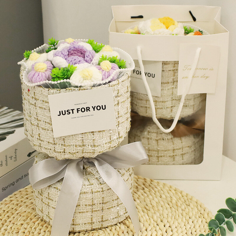 Букет "Танабата", 7 цветов, вязаный, подарочный пакет