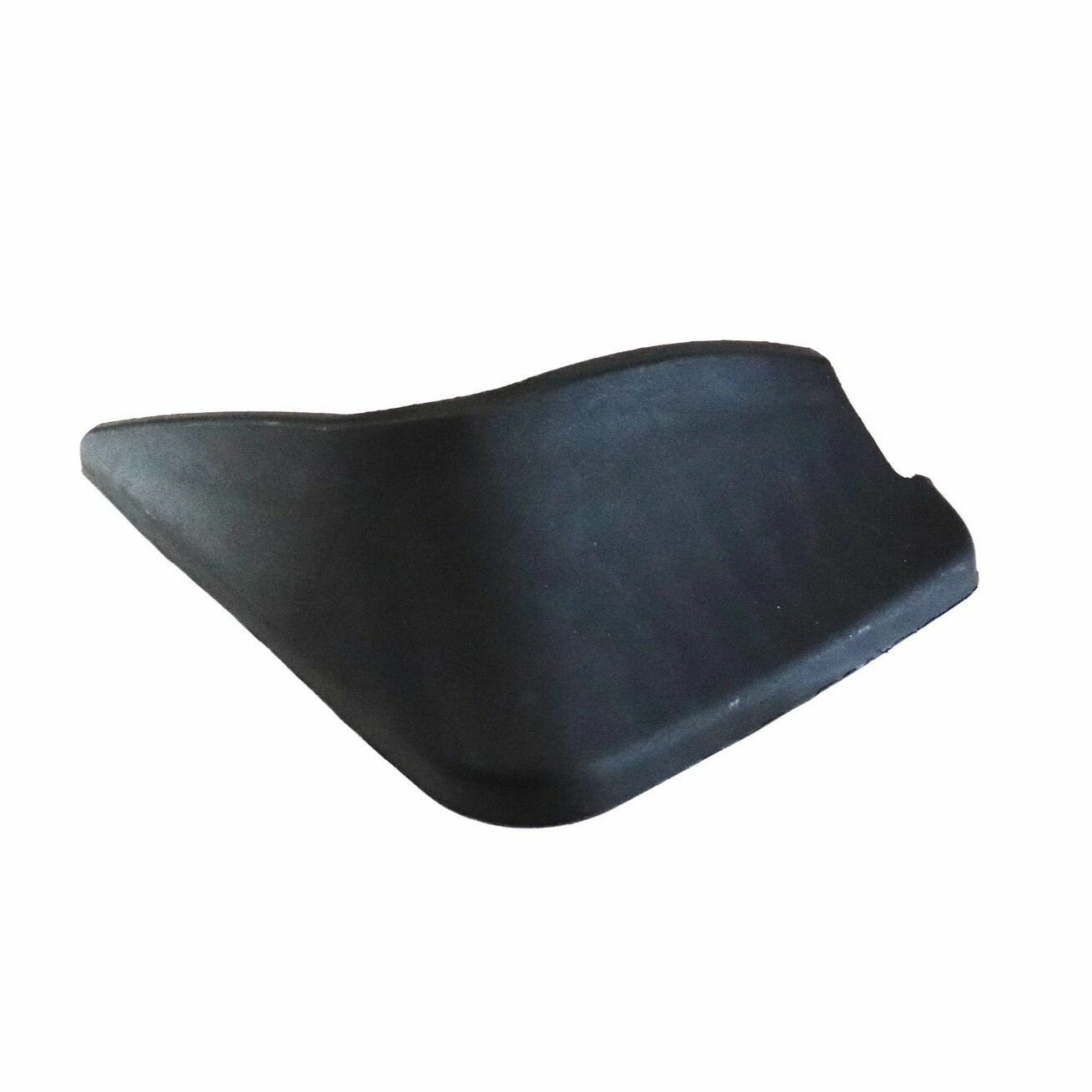 Брызговик передний левый Chery Fora (A213102135)