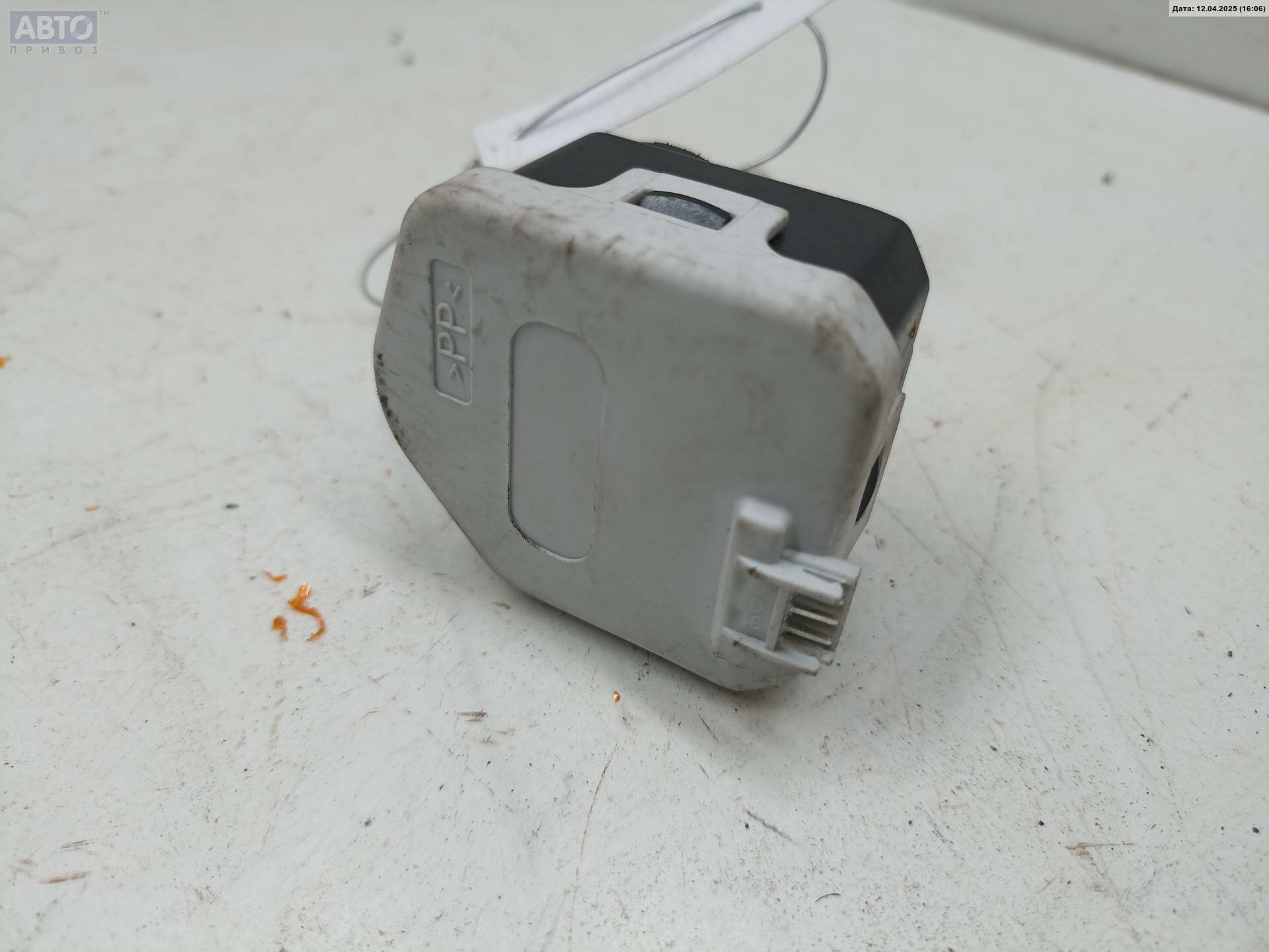 Корректор фар Opel Signum (2003-2008)