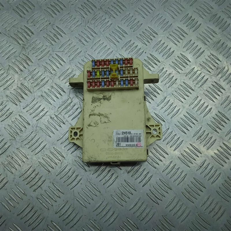 Б/У Блок предохранителей Hyundai Elantra 4 HD / Хендай Элантра 4 HD 1.6 G4FC 122Л.С. 2007