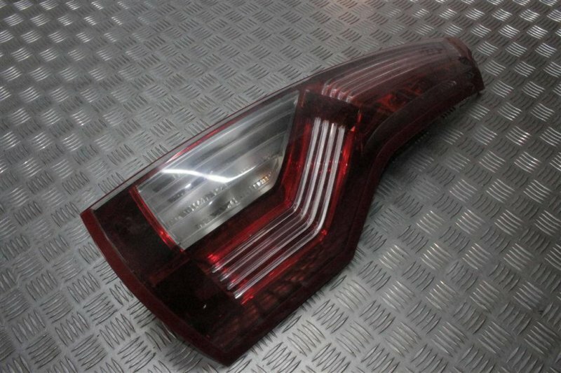 Б/У Фонарь задний правый Citroen C4 Picasso 1 / Ситроен С4 Пикассо 1 1.6 DV6TED4 2007