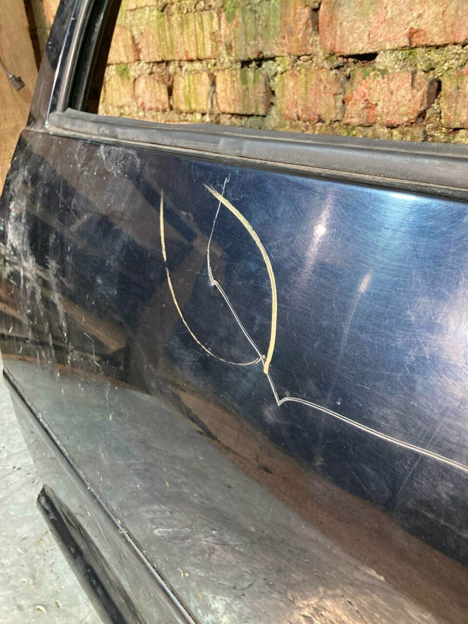 Дверь задняя левая Volkswagen Golf 4 2000