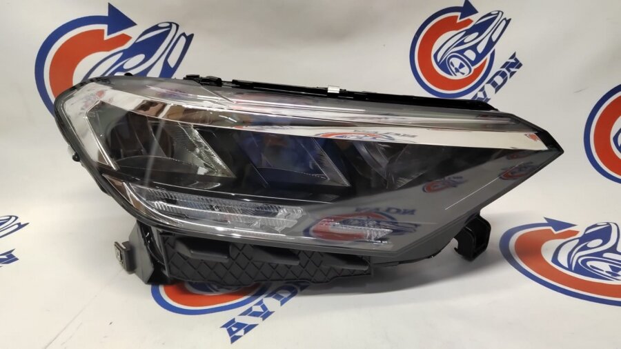 Фара Volkswagen Polo 20-22 (Справа/ LED/ ДХО/ С электрокорректором)